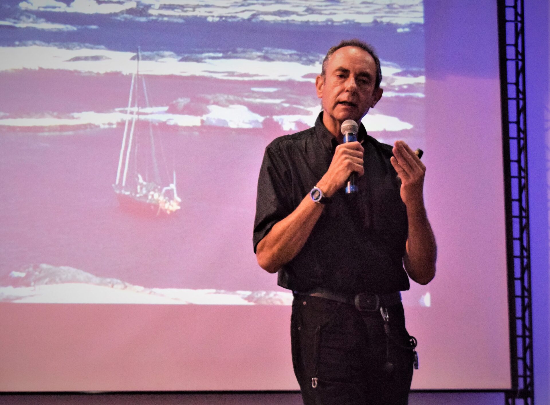 Palestra de Amyr Klink atrai grande público no ExpoGramado | Portal da ...