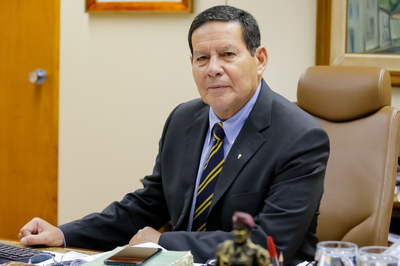 General Mourão cumpre agenda em Gramado | Portal da Folha