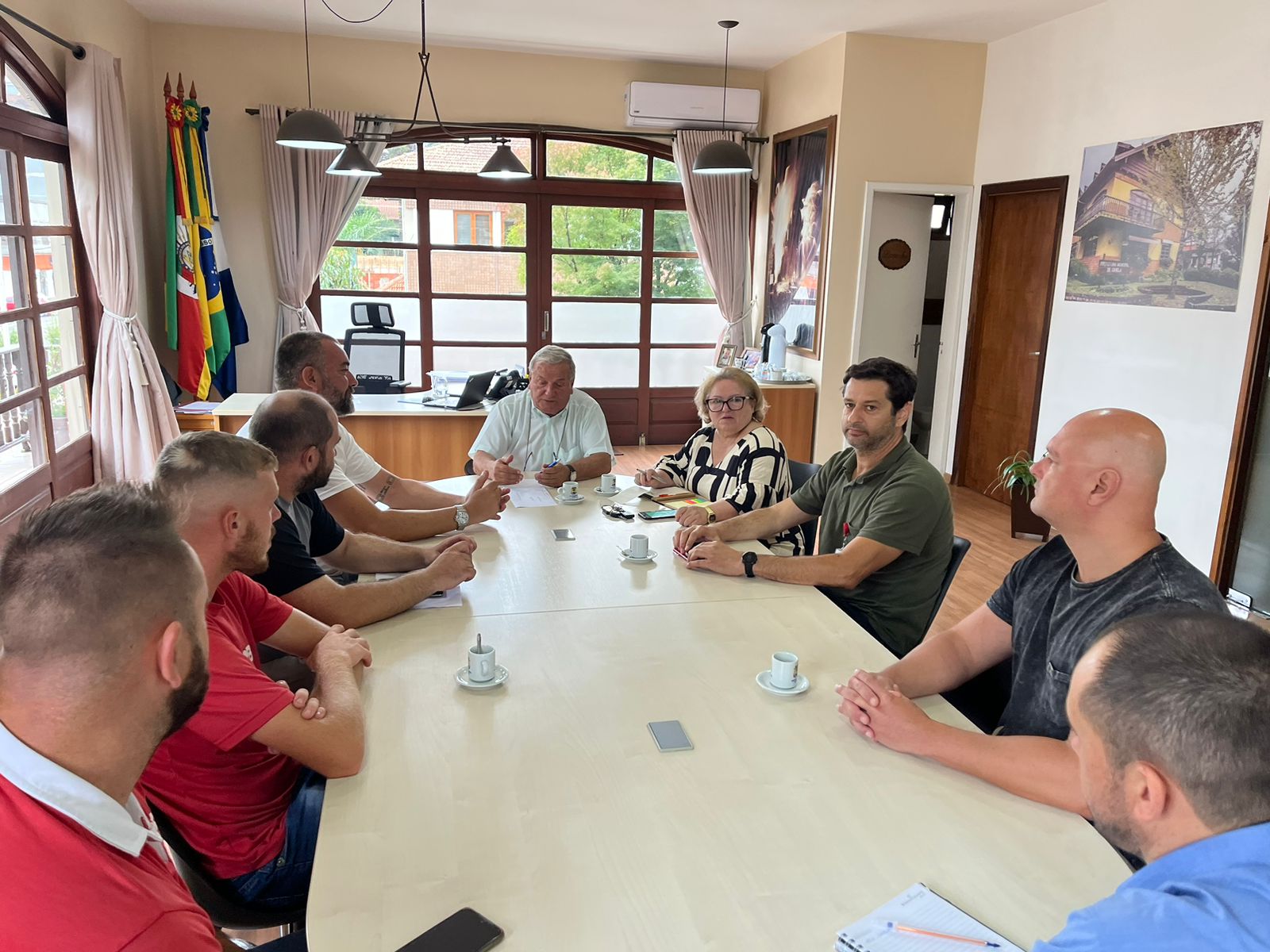 Vereadora Emilia Fulcher participa de reunião para iniciar limpeza e ...