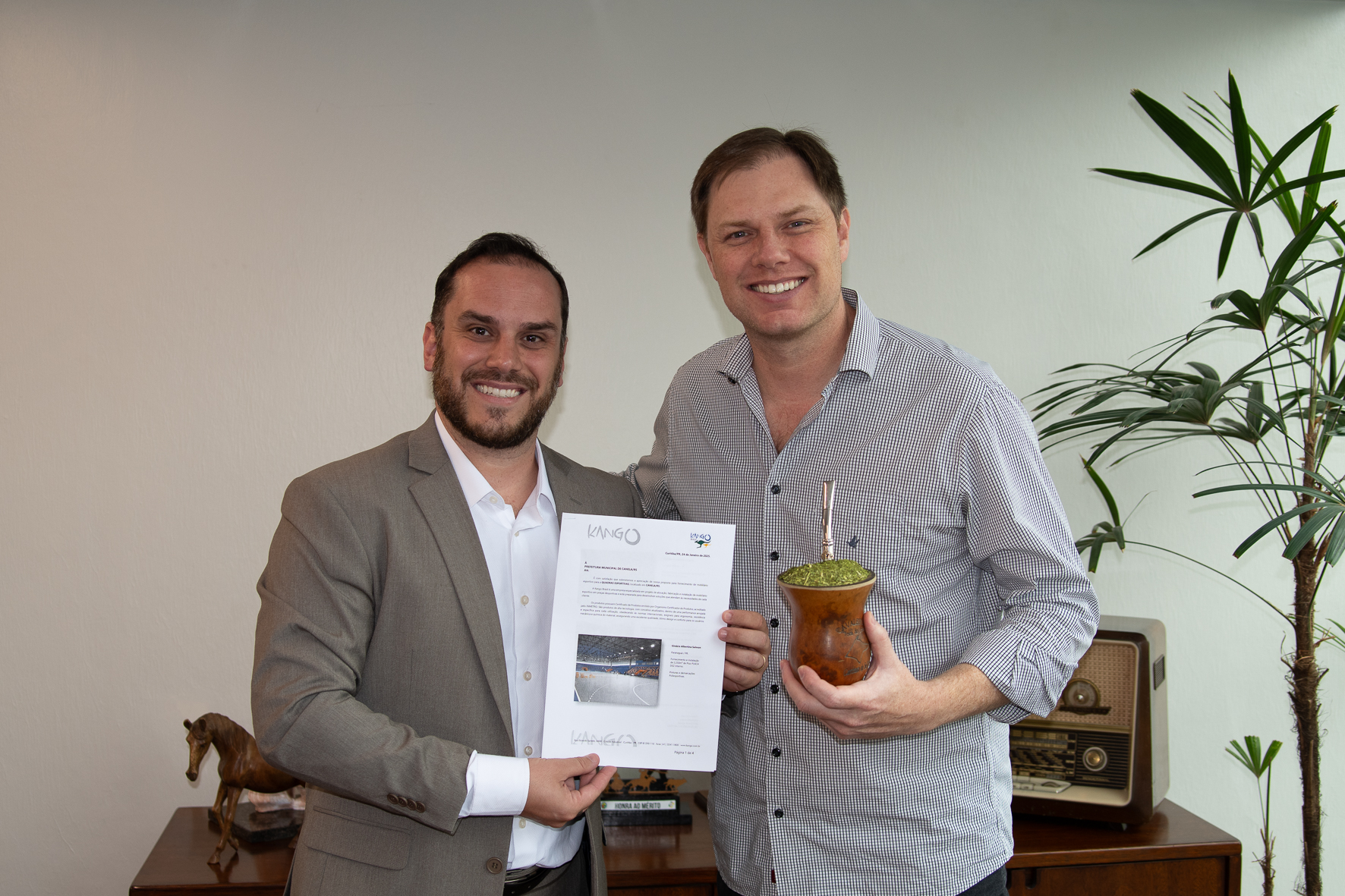 Vereador Felipe Caputo busca recursos para o Ginásio Carlinhos da Vila ...